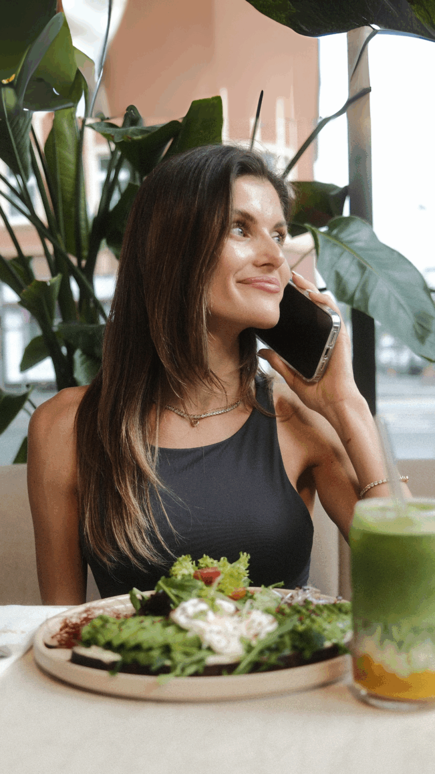 Brunch in Frankfurt Ostend | Essential Café – Matcha, Bowls & Specialty ...